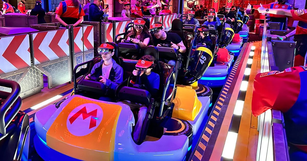 Are you too fat for Universal’s new Mario Kart ride? The average ...