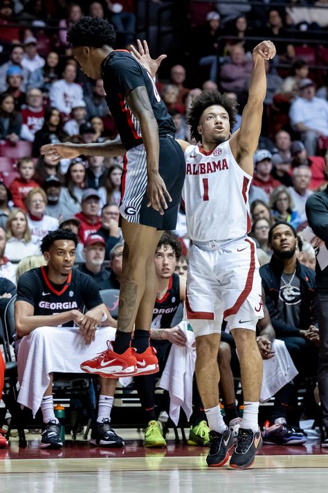 Miller, Pringle lead No. 1 Alabama over Georgia 108-59 | The Seattle Times