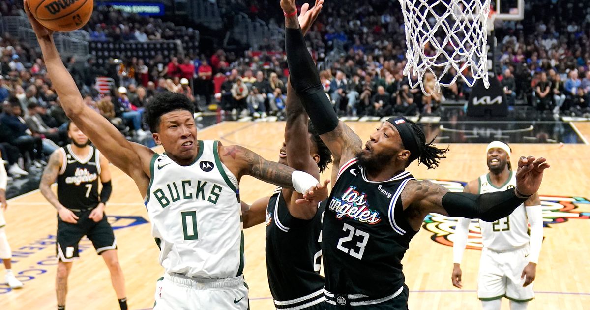 Bucks beat Clippers 119-106 for 10th straight win | The Seattle Times