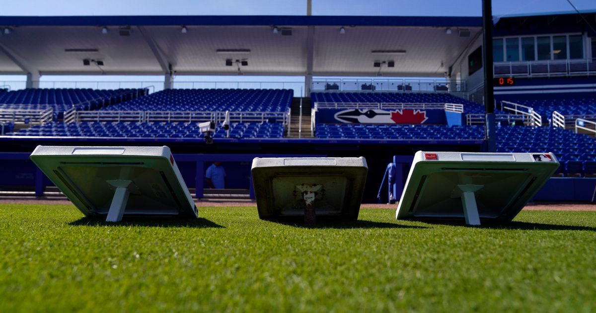 MLB rule changes: pitch clock, larger bases and more | The Seattle Times