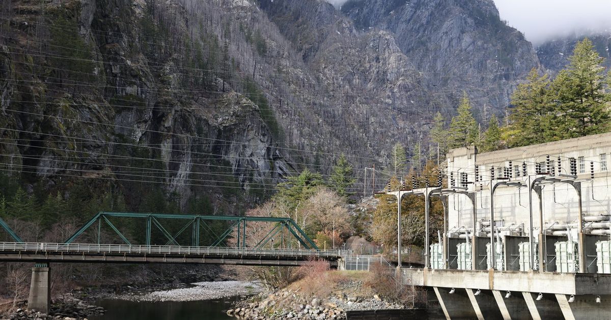 Seattle gets its green bubble popped, again | The Seattle Times