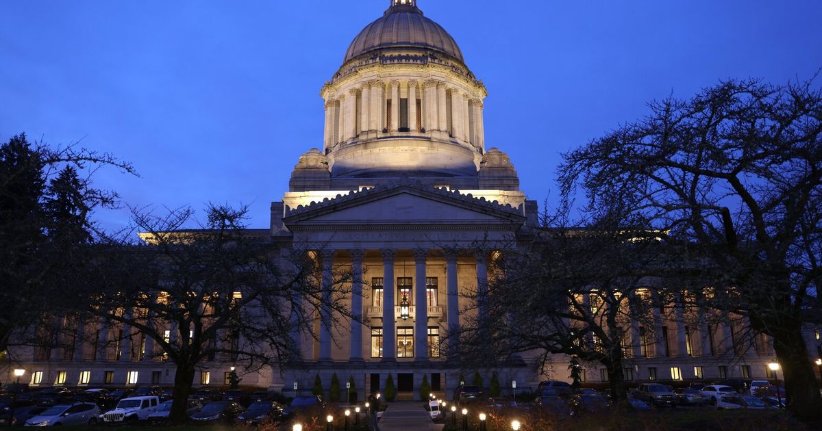 WA House votes to ban assault weapons | The Seattle Times