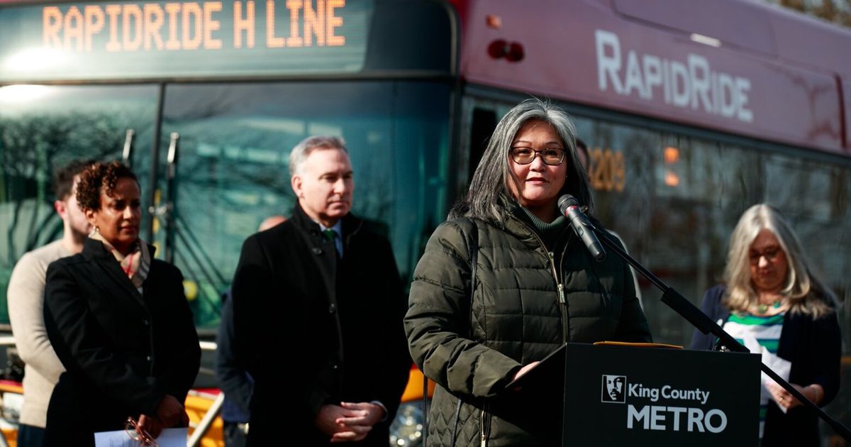 Bus service begins on new RapidRide H Line from Burien to Seattle | The ...