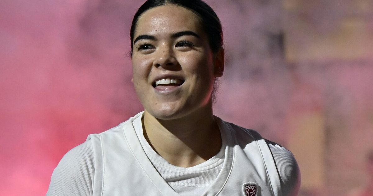How grieving Charlisse Leger-Walker found strength in WSU teammates on ...