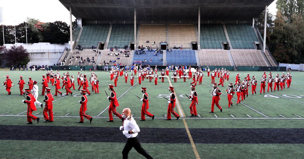 Seattle seeks private group to rebuild Memorial Stadium | The Seattle Times