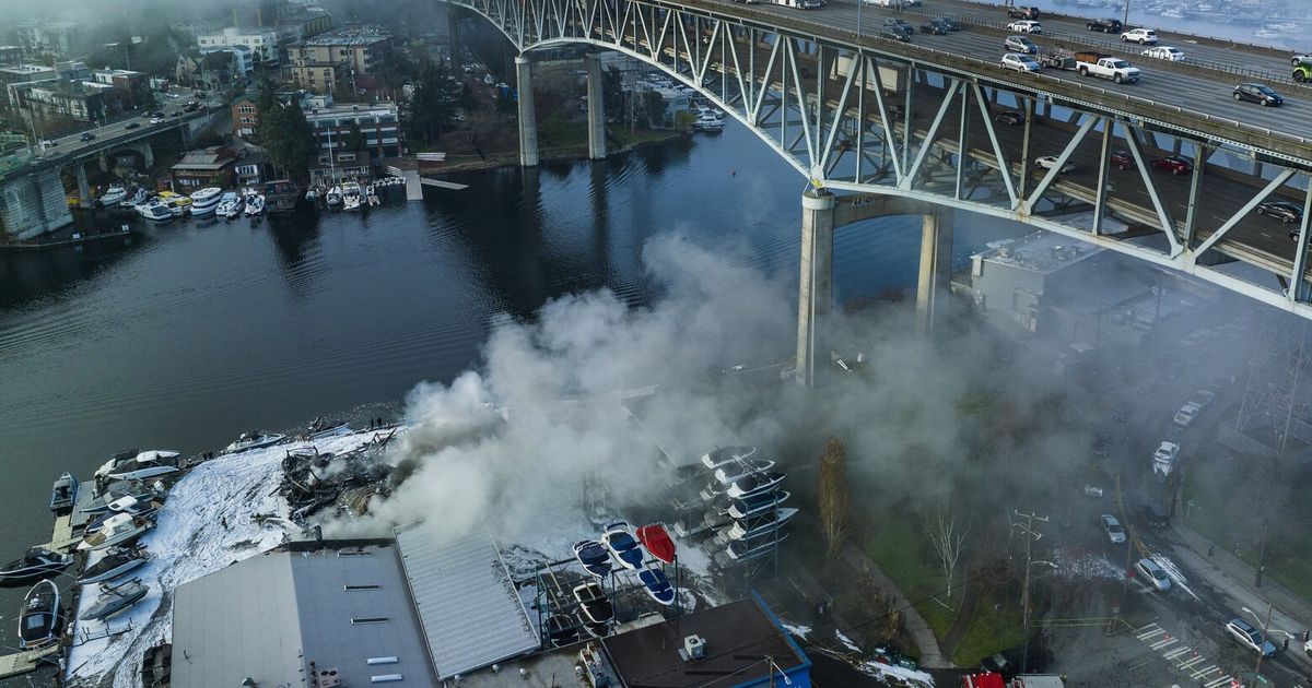 Arson suspect arrested in Lake Union fire that damaged about 30 boats ...