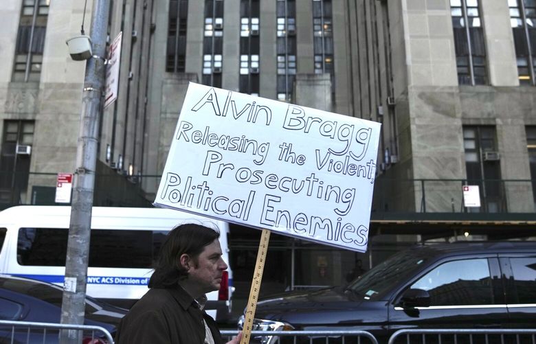 Shayna Jacobs | The Seattle Times