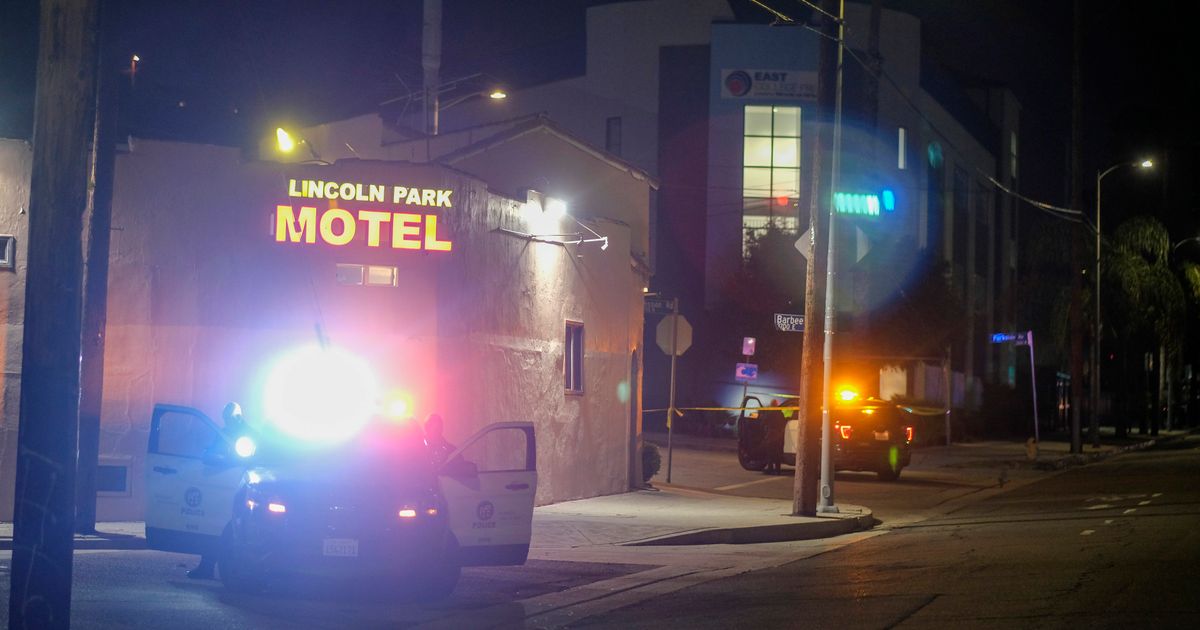 2 La Police Officers Shot By Parolee Released From Hospital The