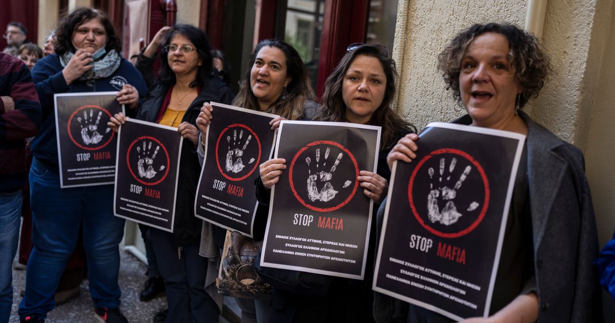 Assault on archaeologist triggers protests in Greece | The Seattle Times