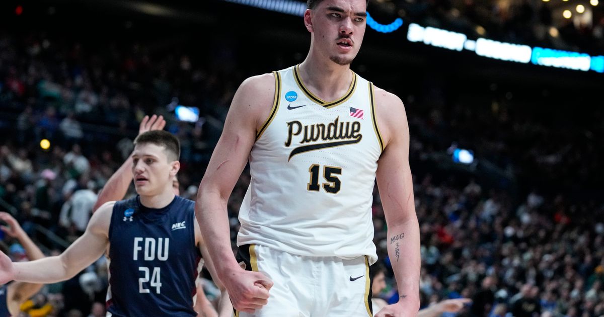 Purdue’s Zach Edey named AP men’s player of the year | The Seattle Times
