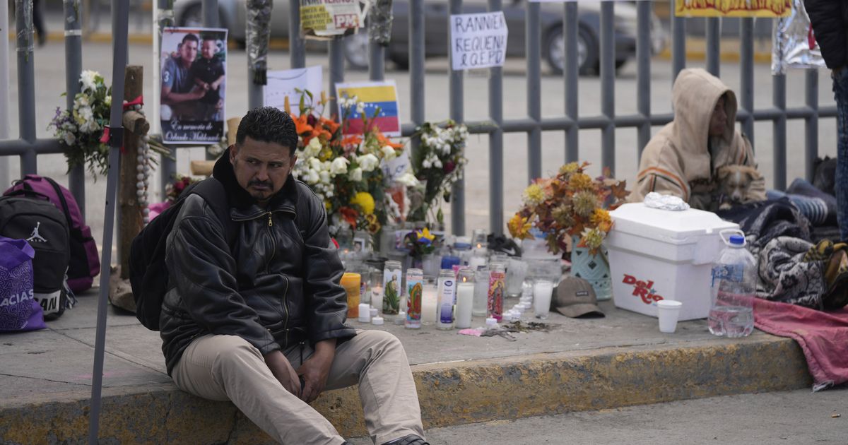 Mexican judge orders five held on homicide in migrant fire | The ...