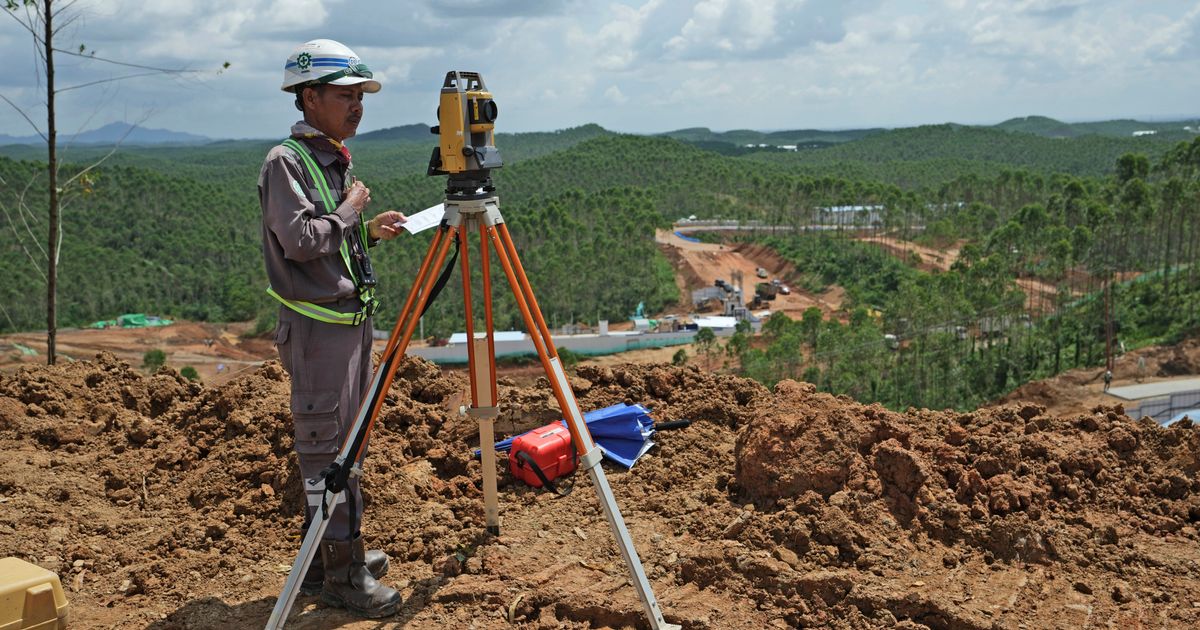 Indonesia unveils construction site of new capital city | The Seattle Times