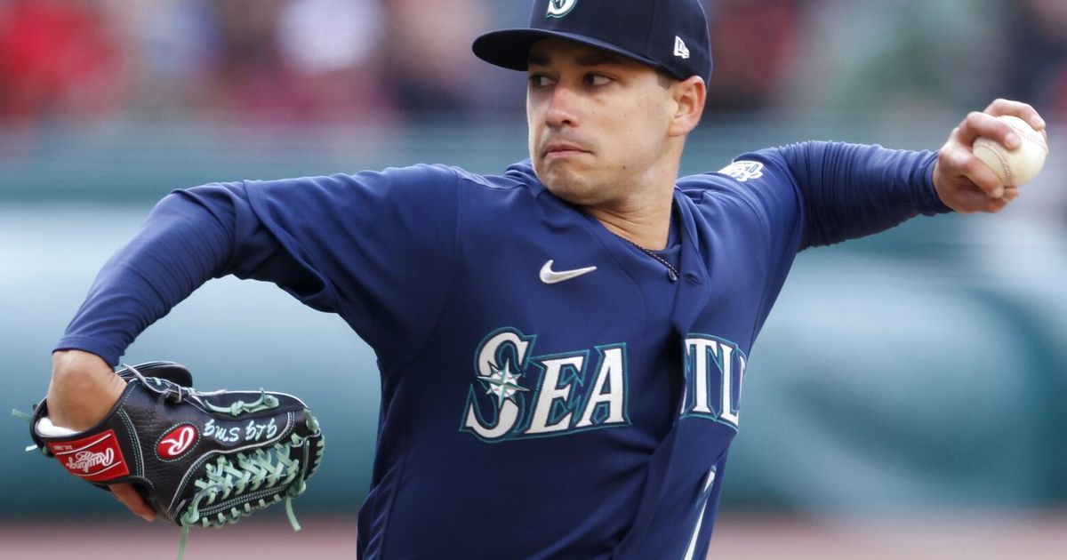 Photos: Mariners beat Guardians, 3-2 | The Seattle Times