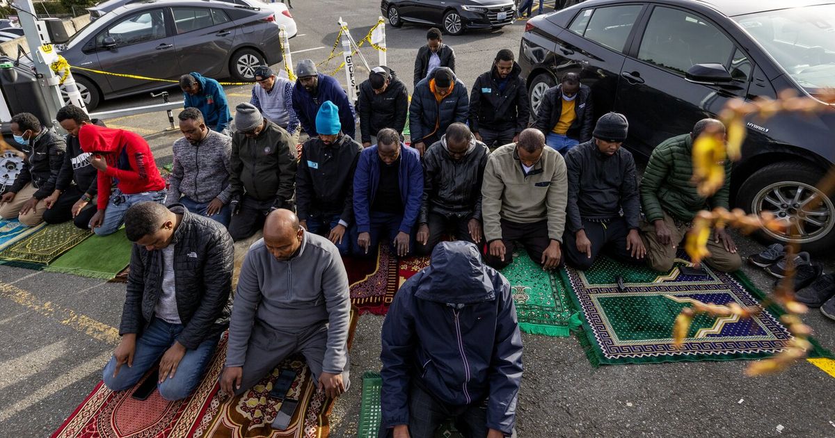 Muslim for-hire drivers share challenges of praying at work | The ...