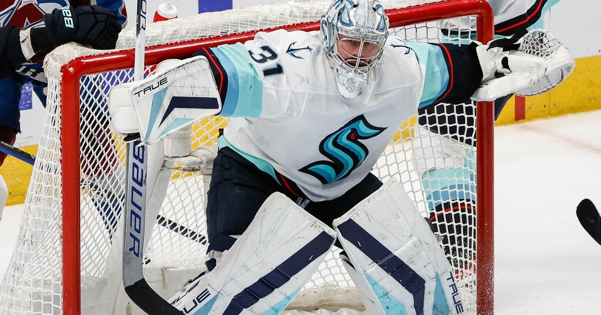 Philipp Grubauer ‘was a stud back there’ for Kraken in stellar Game 1 ...