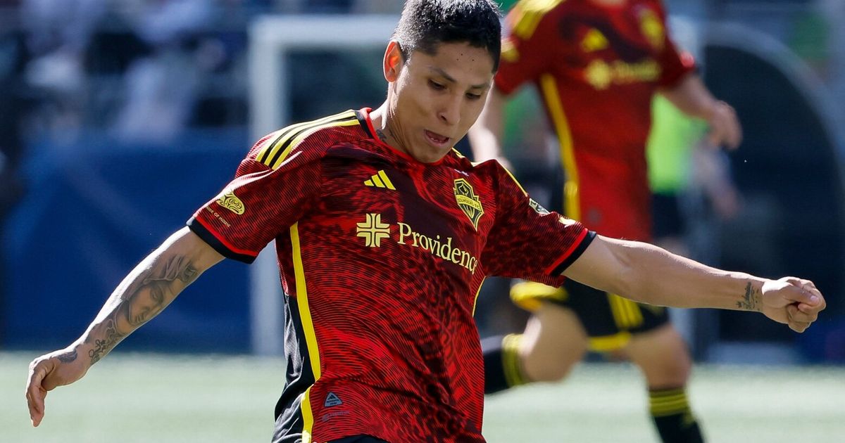 Sounders star Raul Ruidiaz out 4-5 weeks with hamstring injury | The ...