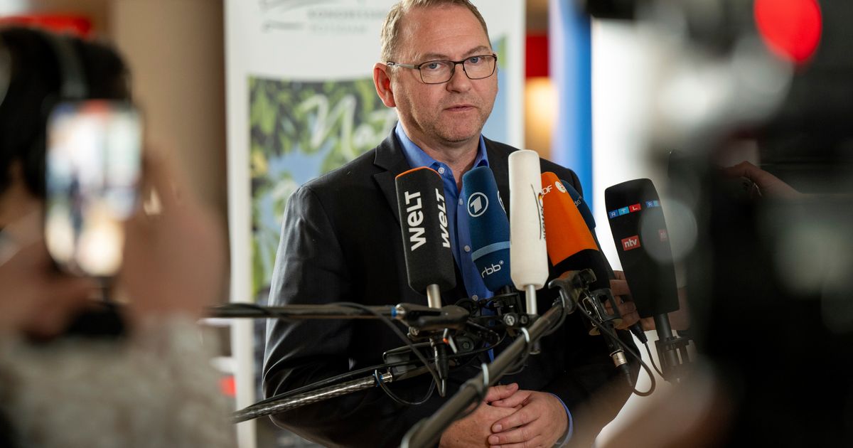 German government, unions reach pay deal for public workers | The ...