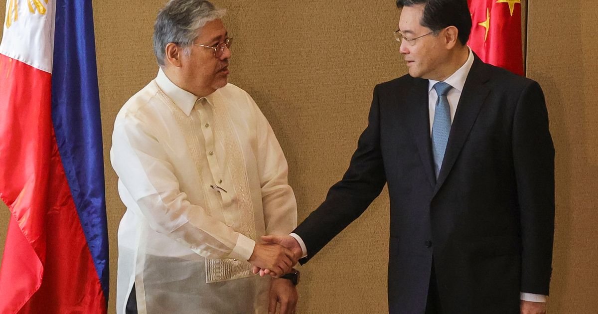 China’s FM holds talks in Philippines amid strained ties | The Seattle ...