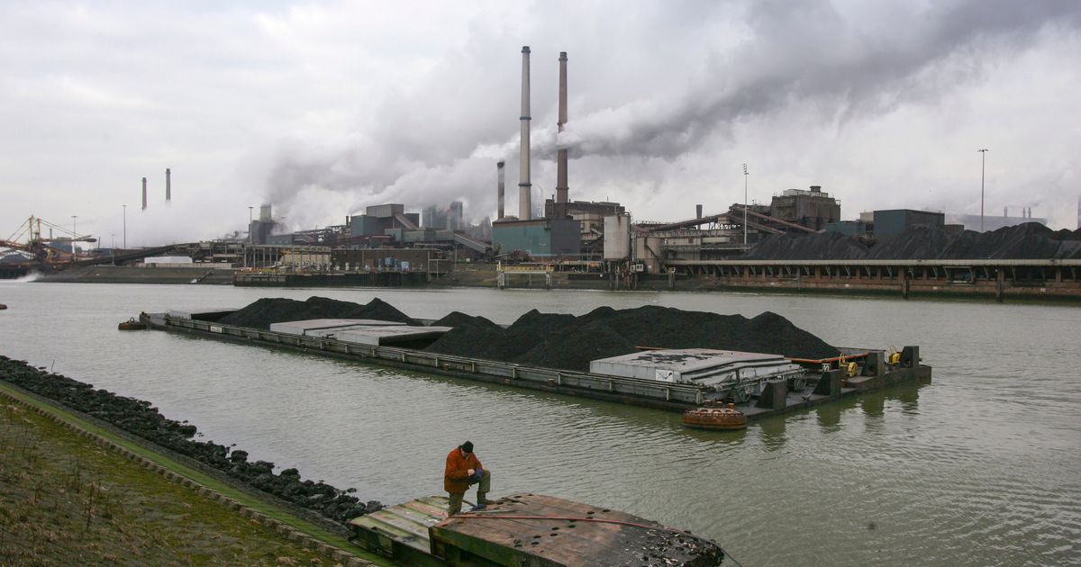 Report criticizes Dutch authorities over risky emissions | The Seattle ...