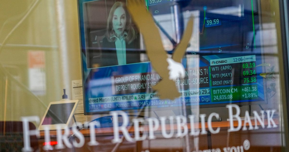 First Republic clients pulled $100B in deposits during panic | The ...