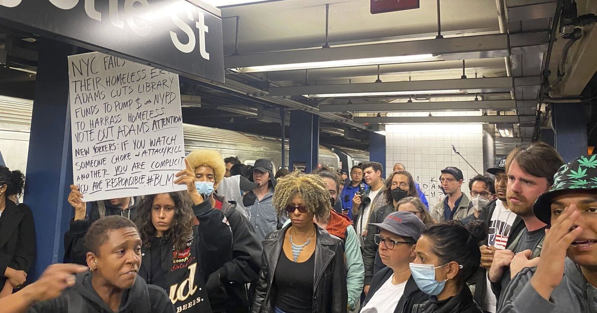 Subway rider choked homeless man to death, medical examiner rules | The Seattle Times