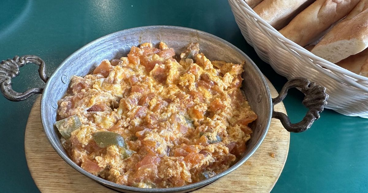 Two great spots in Renton with truly fabulous all-day breakfast menus ...