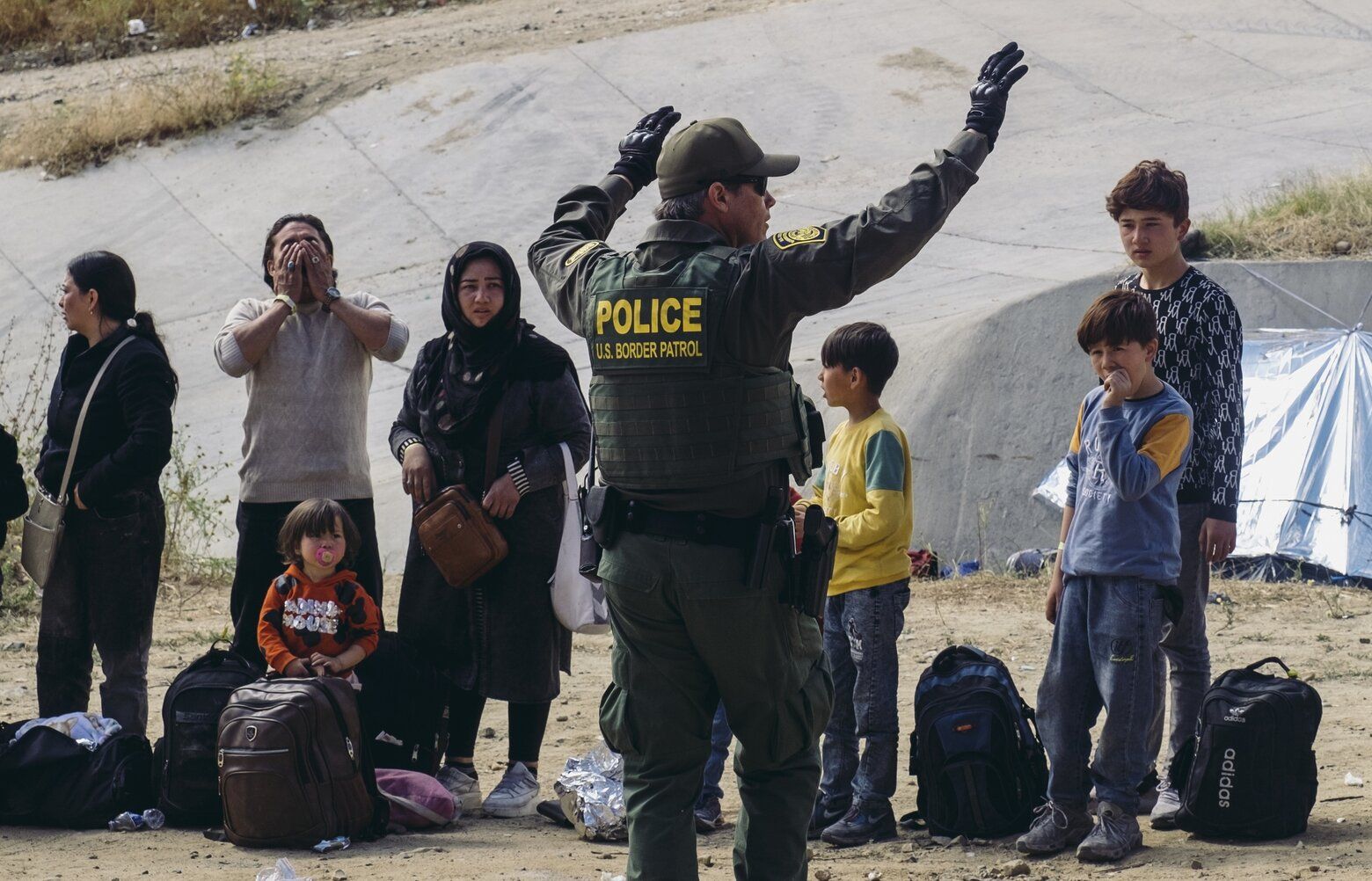 Border appears calm after lifting of pandemic asylum restrictions | The ...