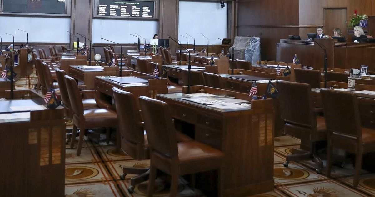 Long boycott in Oregon Senate disqualifies 2 in GOP, 1 independent from ...