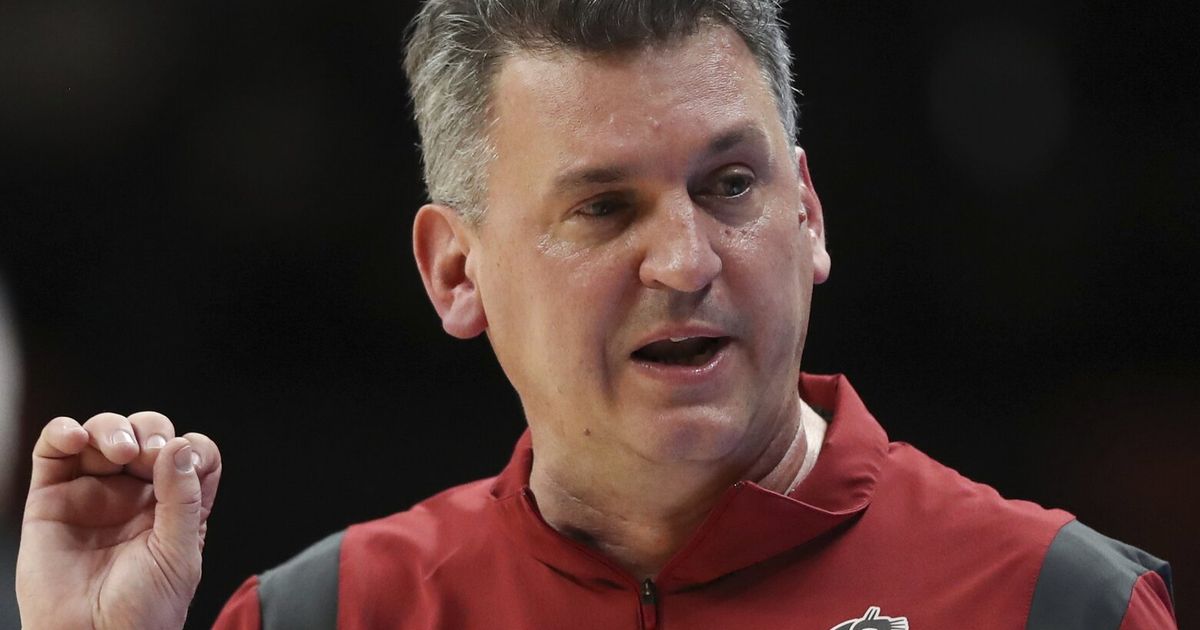 WSU men’s basketball coach Kyle Smith provides update on new-look team ...