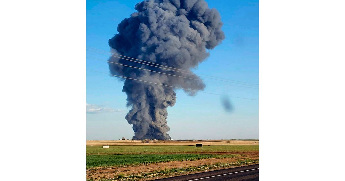 Massive Texas dairy farm blaze caused by engine fire in manure hauler ...