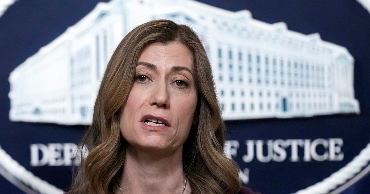 After yearslong delay, DEA revokes license of drug distributor over ...