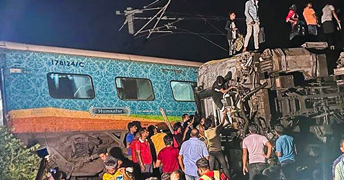 India train crash kills over 280, injures 900 in one of nation’s worst ... India train crash kills over 280, injures 900 in one of nation’s worst ...