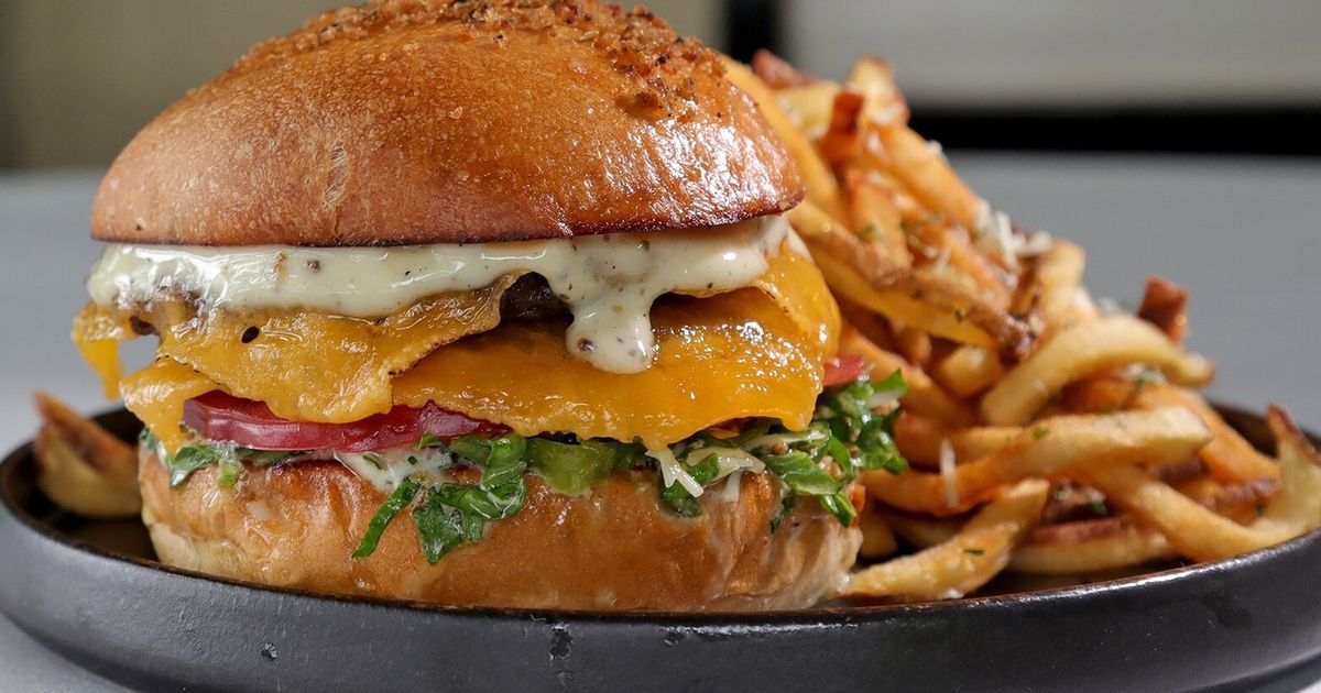 Seattle’s most expensive hamburger costs $28 at Canlis. Is it worth it ...