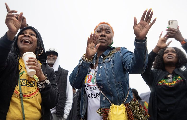 Mike Carter | The Seattle Times