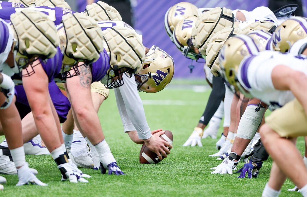 Huskies | The Seattle Times
