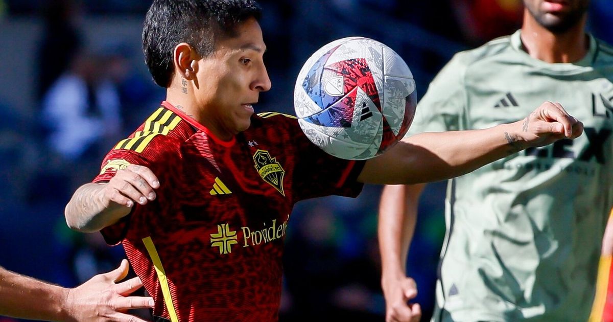 Raul Ruidiaz to miss Sounders match against Orlando City | The Seattle ...