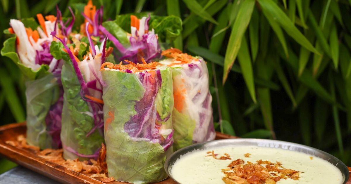 How to make Thaiku’s perfect salad rolls (and their fabulous sauce) at ...