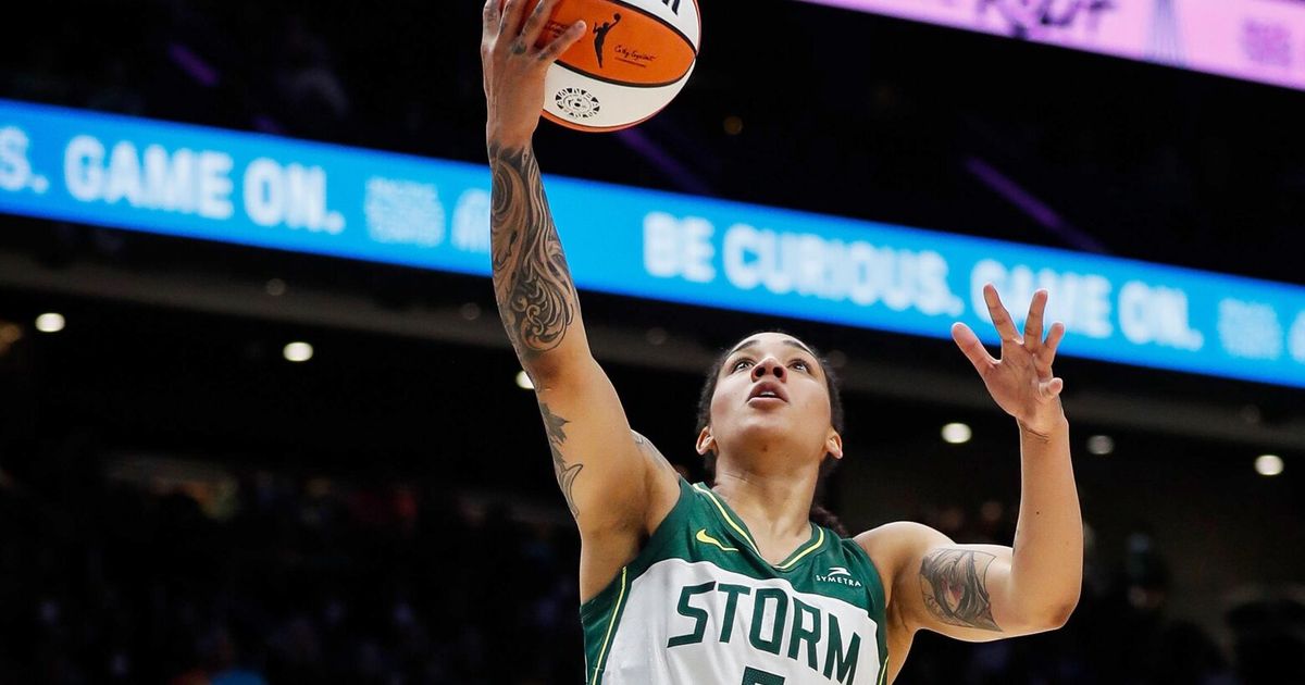 Storm reportedly close to re-signing Gabby Williams | The Seattle Times