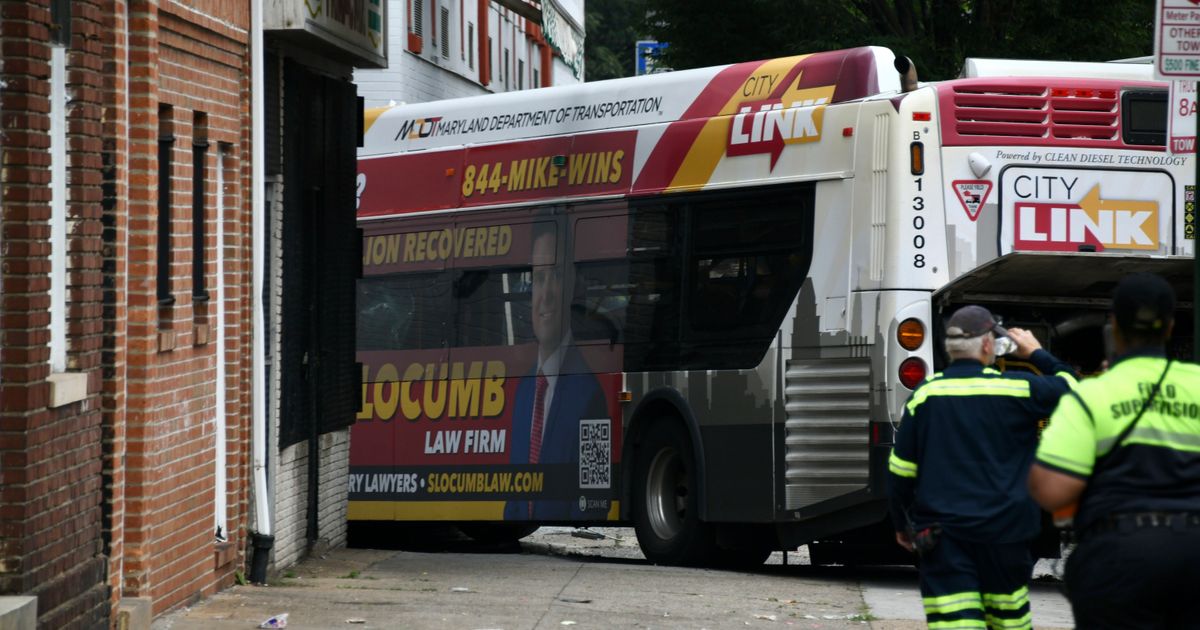 16 injured as Baltimore bus crashes into 2 cars, apartment building ...