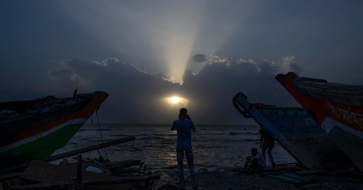 India, Pakistan deploy rescuers and plan evacuations ahead of severe ...