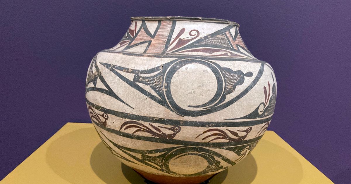 A Vermont museum is gifted a more than 200-piece collection of Native ...