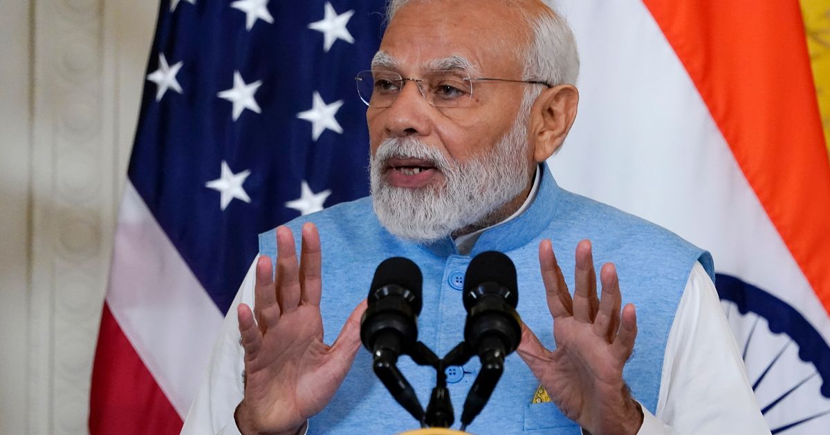 India’s Modi meets the press at the White House — and takes rare ...