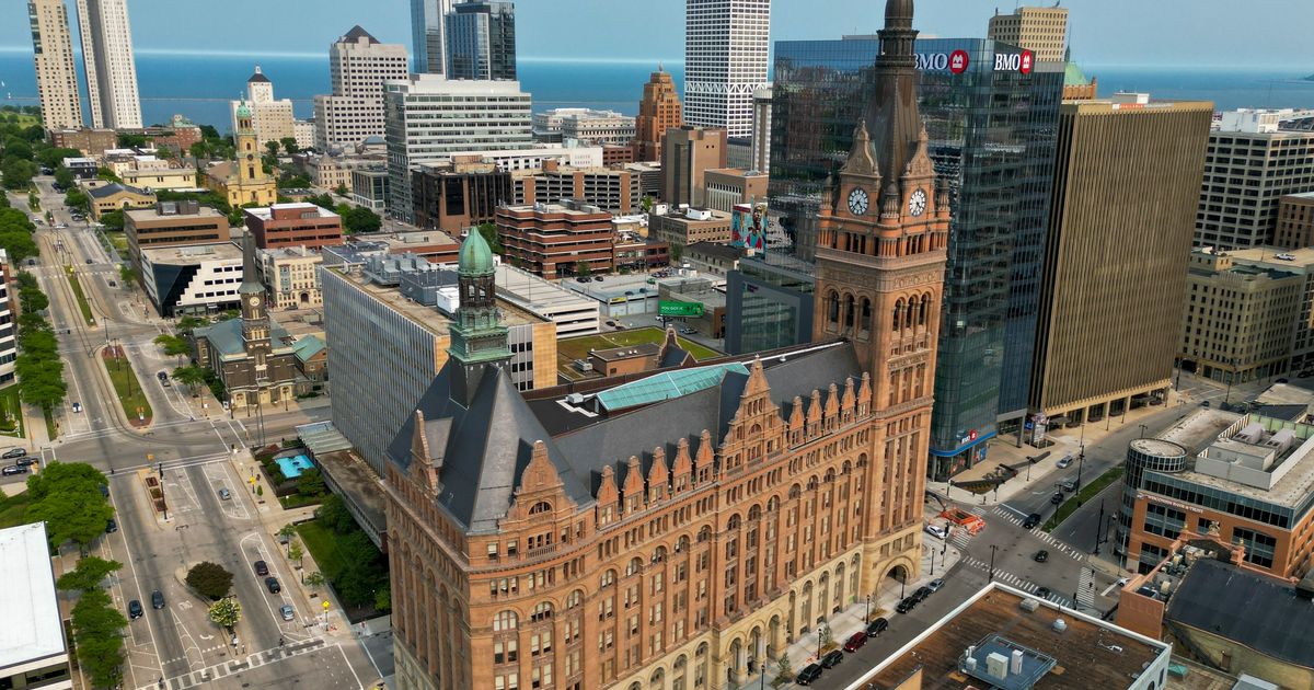 Milwaukee bankruptcy avoidance plan clears Wisconsin Legislature | The ...