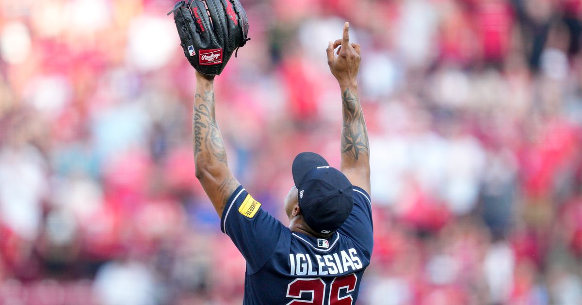 Reds’ 12-game winning streak ends as Braves prevail 7-6 in 8-homer ...