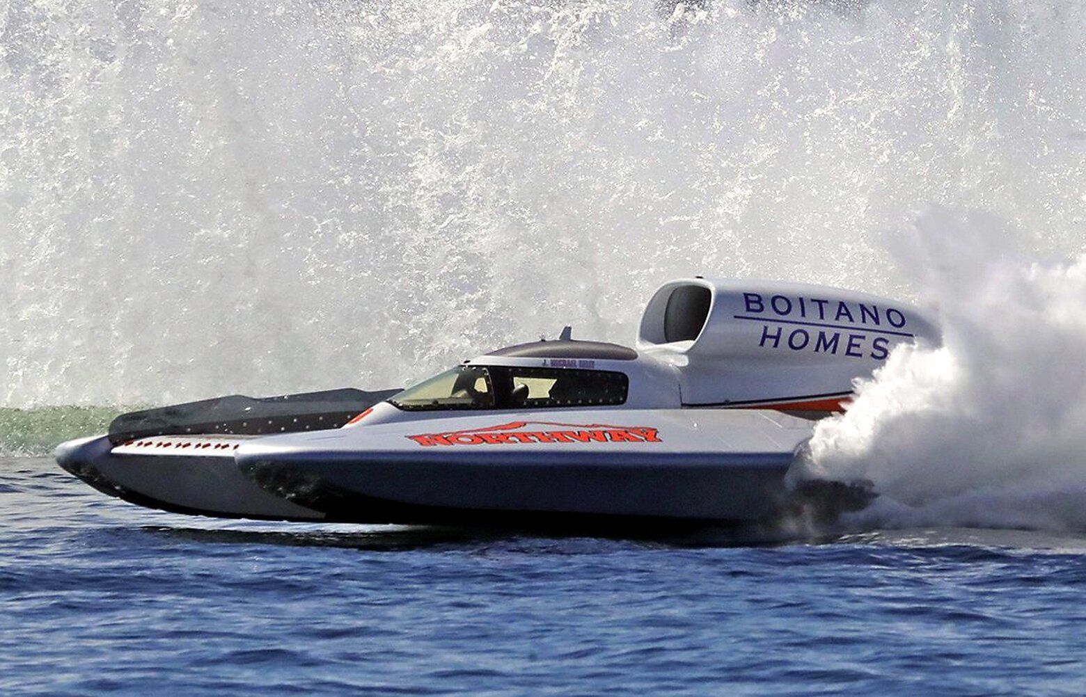 The Gold Cup hydro race is in Seattle for the first time since 1985 ...