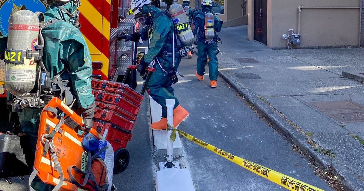 Area deemed safe after hazmat fear prompts Capitol Hill evacuations ...