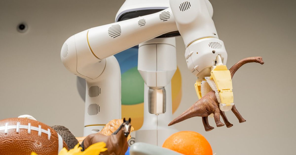 Aided by AI language models, Google’s robots are getting smart | The ...