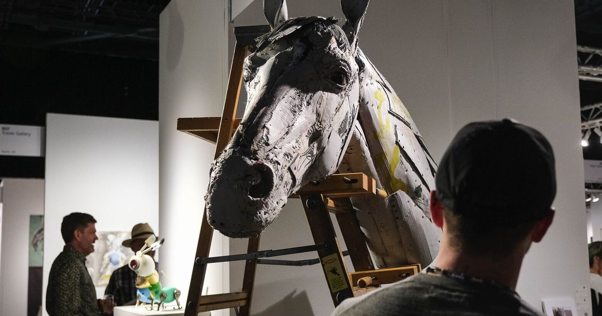 Photos: Seattle Art Fair 2023 | The Seattle Times