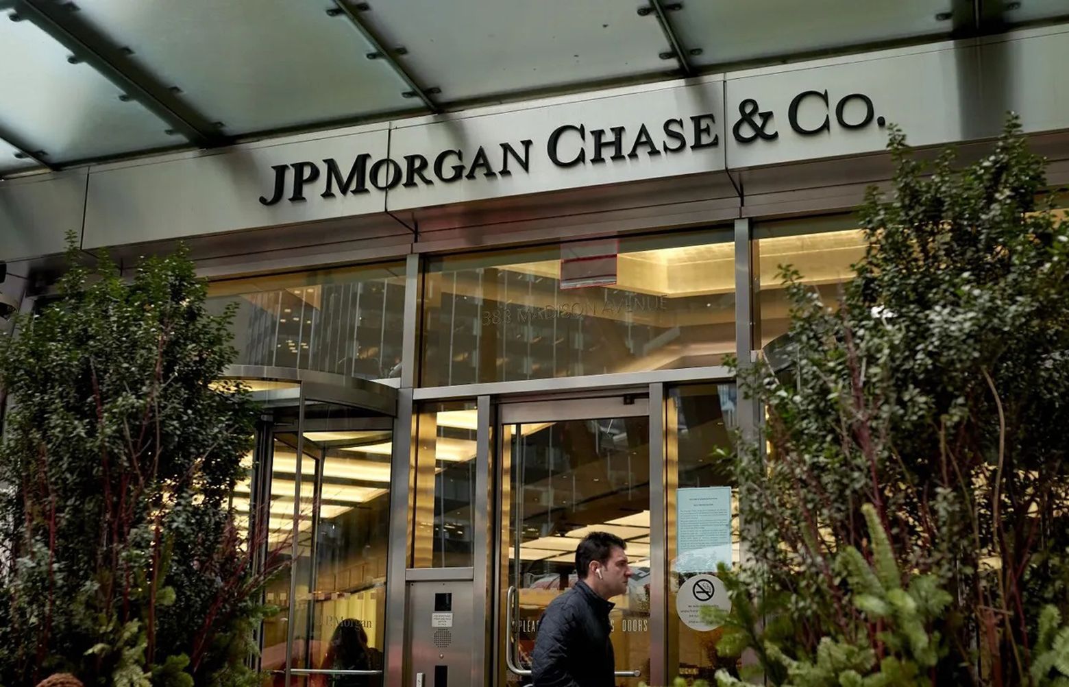 Rob Copeland | The Seattle Times