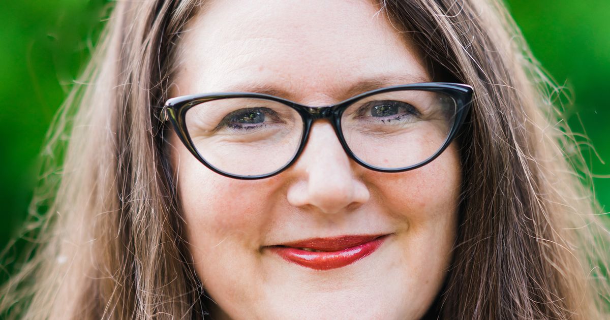 The Seattle Times editorial board recommends: Debbie Carlsen for ...